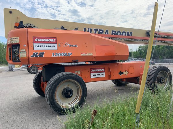 2011 JLG 1200SJP - Stanmore Equipment Ltd.