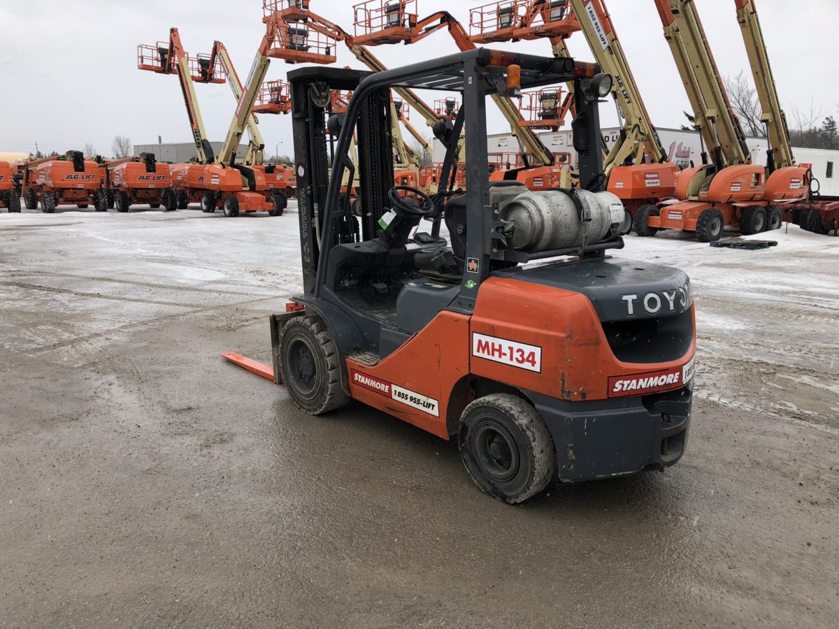 2010 Toyota 8FGU32 | Stanmore Equipment Ltd.