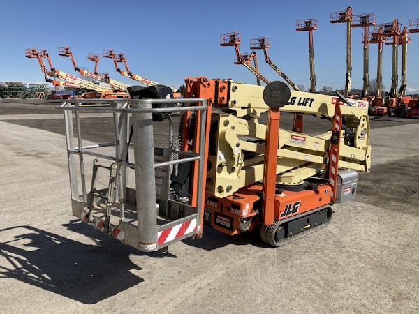 2016 JLG X600AJ COMPACT CRAWLER BOOM LIFT - Stanmore Equipment Ltd.